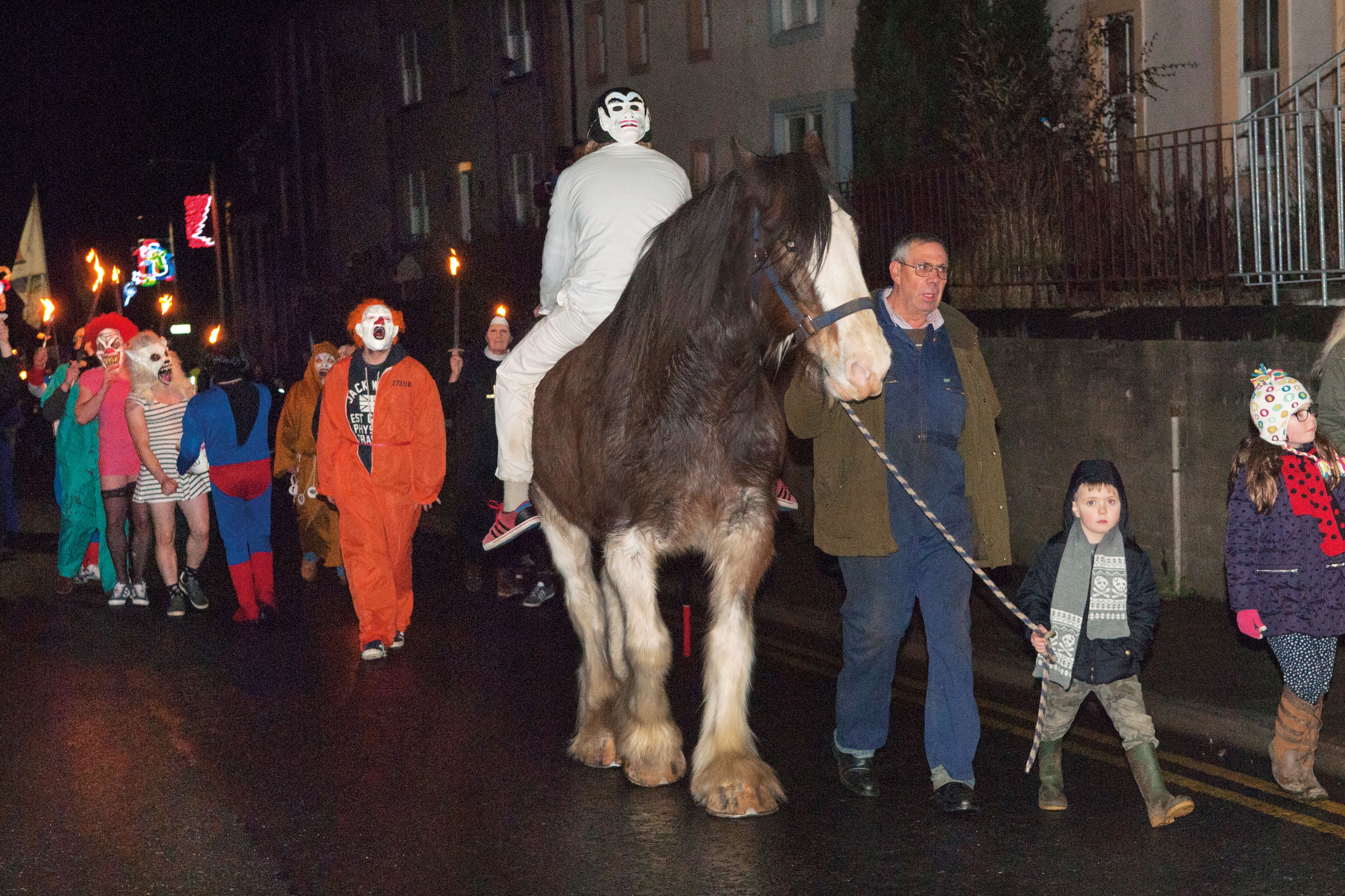 An Annual Affair: Some Traditional British Calendar Customs. By Homer Sykes