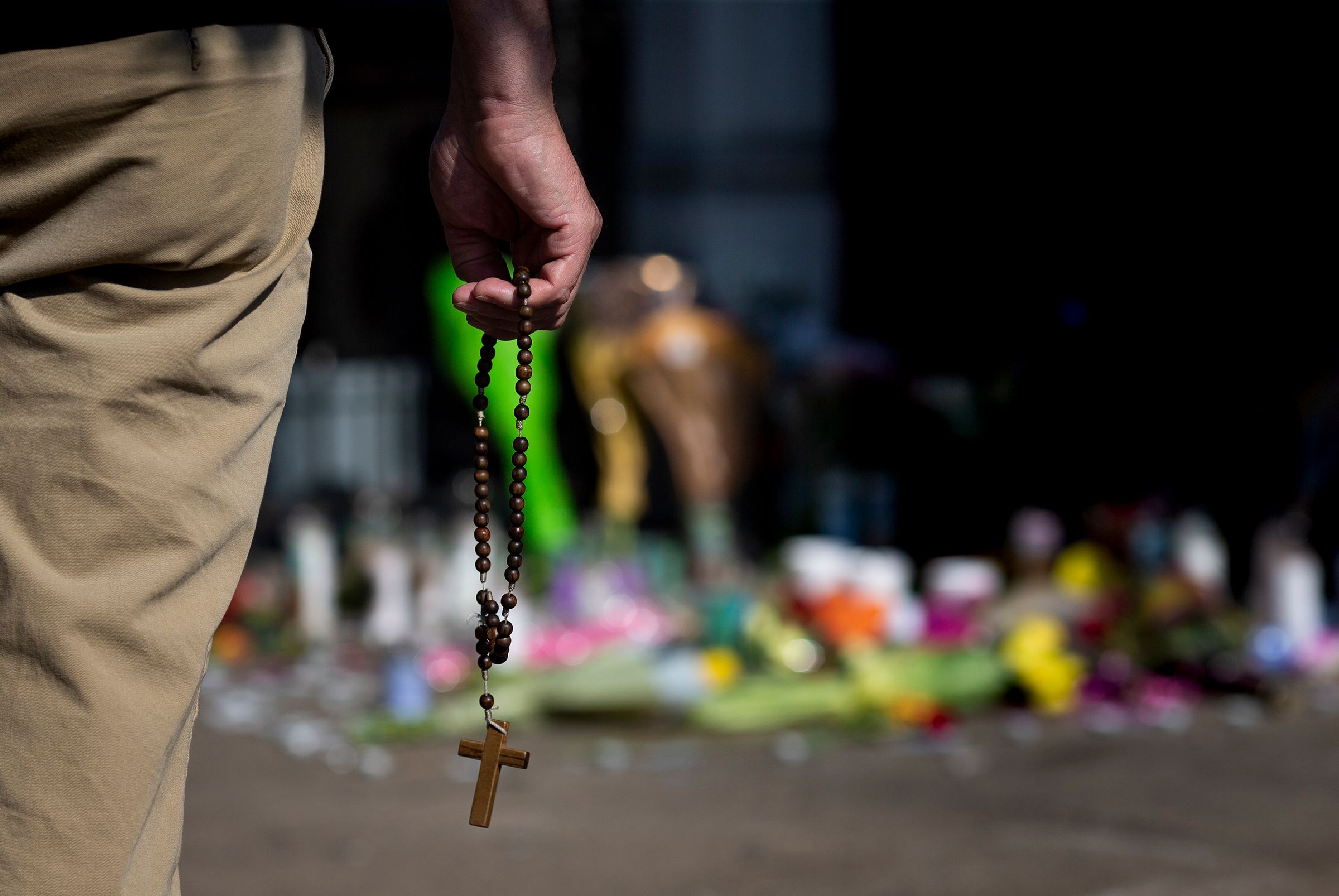 Journalists covered three mass shootings within eight days. It takes a ...